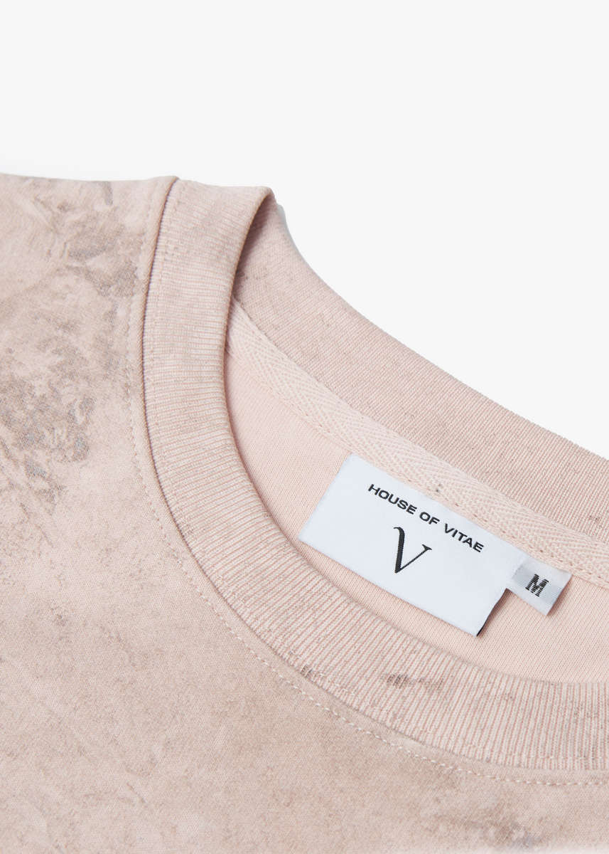 Core Crewneck Faded Clay – VITAE